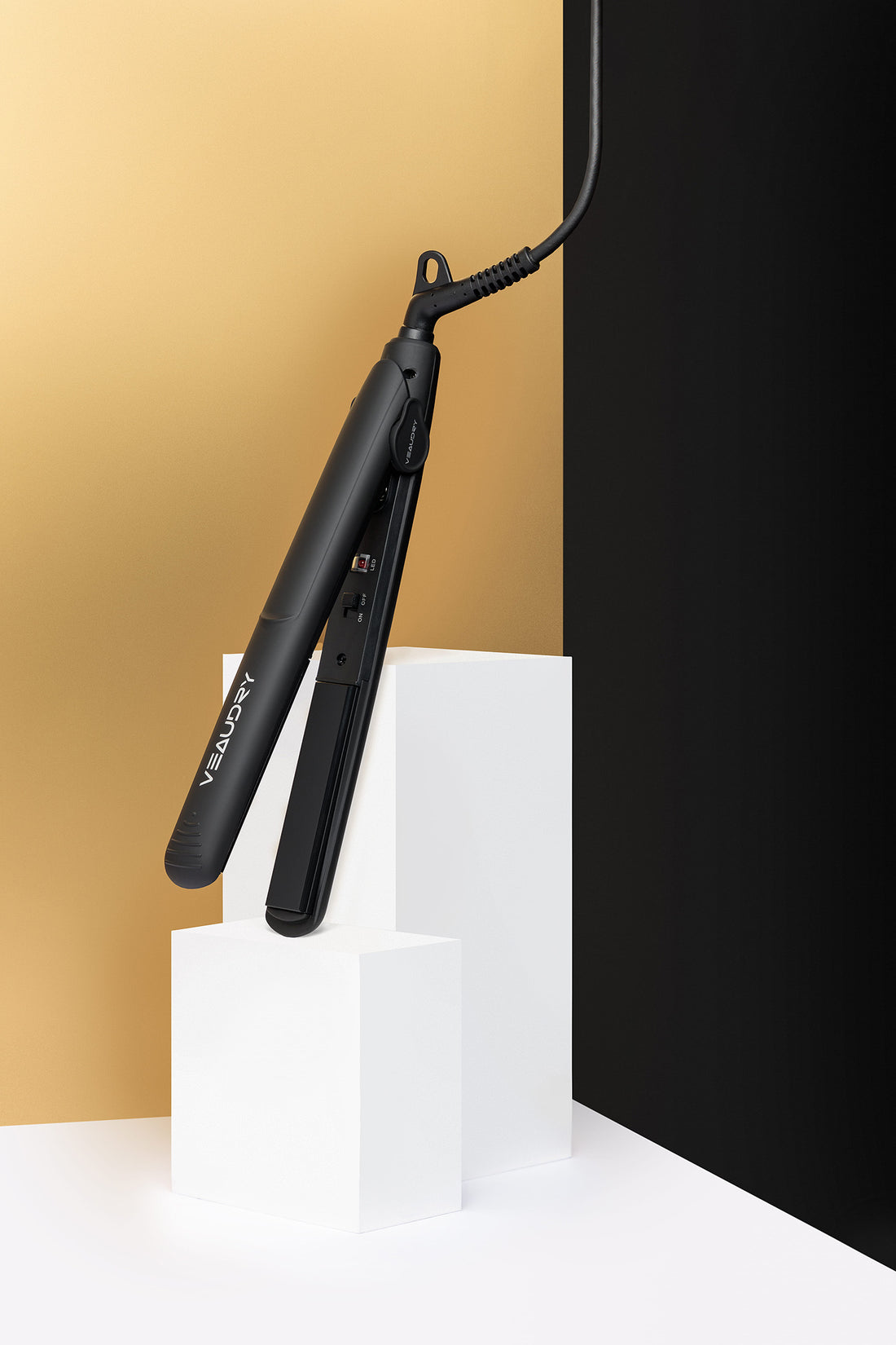 Hair Iron | Salon-Quality Hair Straighteners | Veaudry Global